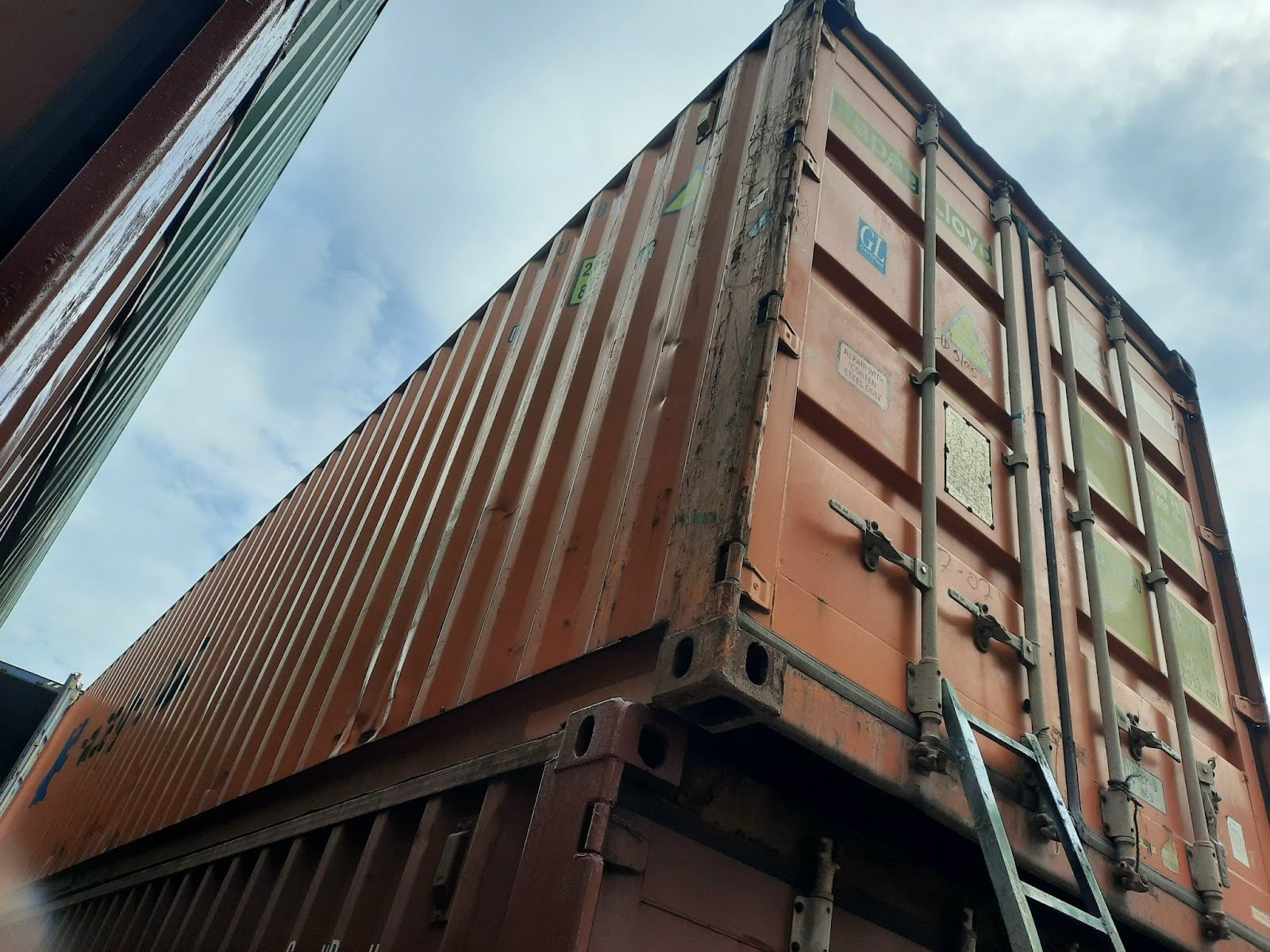 Hướng Dẫn Thiết Kế Nhà Bằng Thùng Container Cho Người Mới Bắt Đầu ...